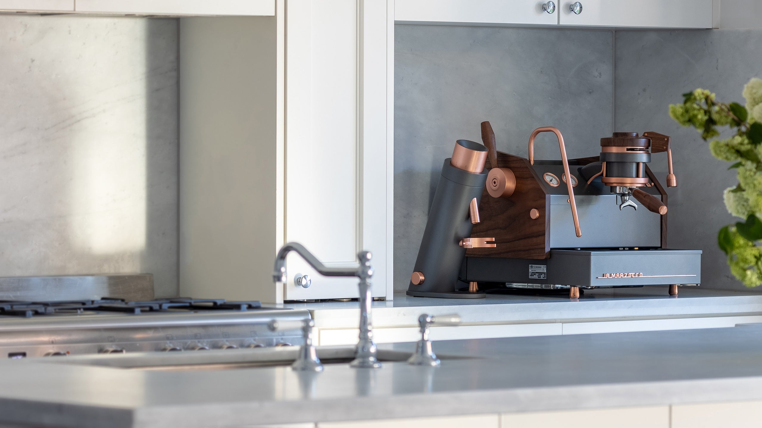 Specht Official Site // Luxury Espresso Machines